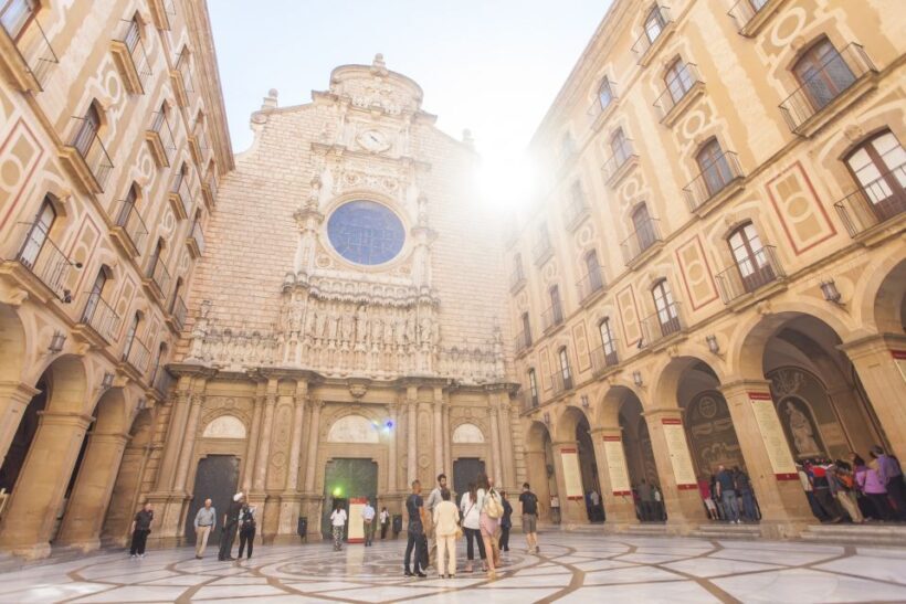 From Barcelona: Montserrat Half-Day Wine and Tapas Trip - Visiting Montserrat Monastery