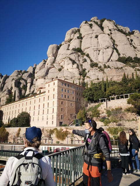 From Barcelona: Montserrat Monastery and easy sightseeing tour - Free Time and Local Market
