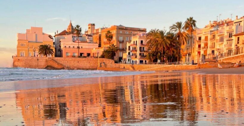 From Barcelona: Private Sitges & Ultimate Paella Experience - What Makes This Tour Special?