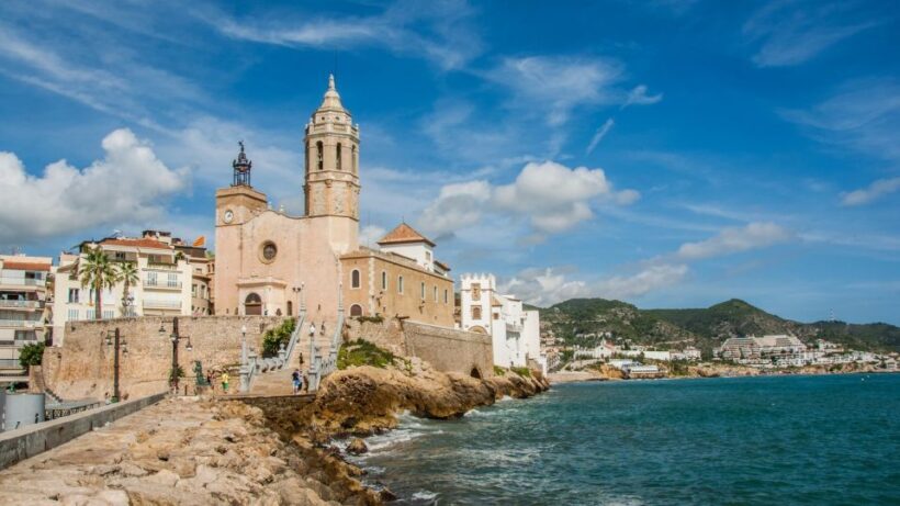 From Barcelona: Tarragona & Sitges Full Day Tour with Pickup - Full-Day Journey Through Tarragona & Sitges