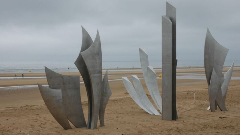 From Bayeux: D-Day American Beaches and US Airborne Day Tour - Utah Beach: The Breakthrough and a Heroic Leadership