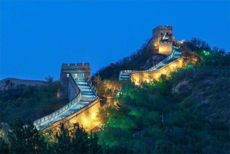 From BeijingBadaling Great Wall Night Bus Tour-16:30 - Key Points