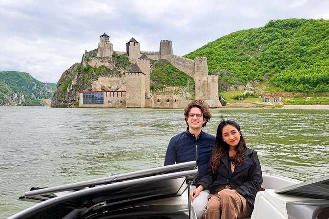 From Belgrade: Golubac Fortress & 1h Iron Gate Speed Boat Ride - Exploring Golubac Fortress