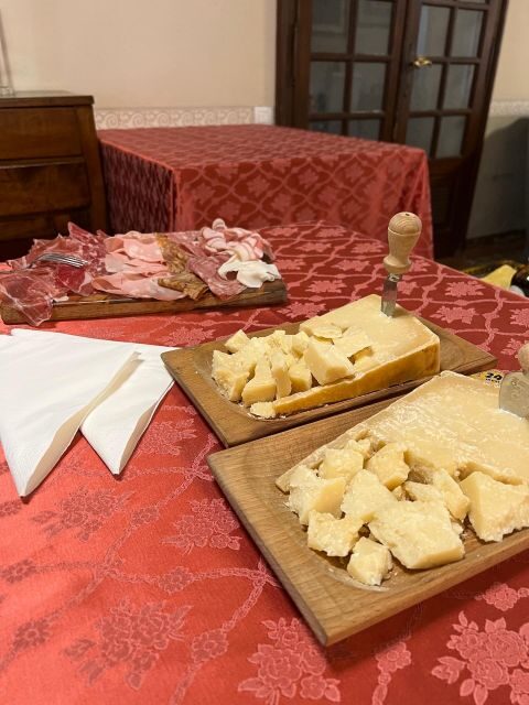 From Bologna: Parmesan Cheese & Balsamic Vinegar Tour+Lunch - The Cheese Factory Visit: Crafting Parmigiano Reggiano