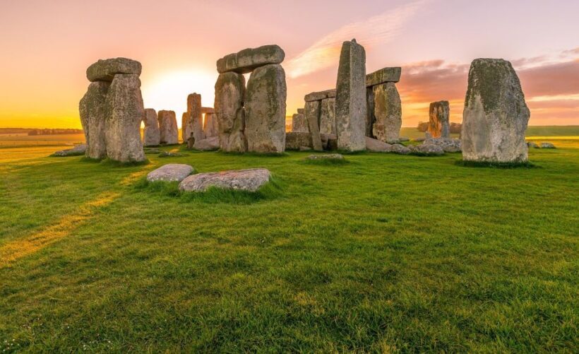 From Brighton: Stonehenge and Bath Full-Day Trip - What Travelers Say