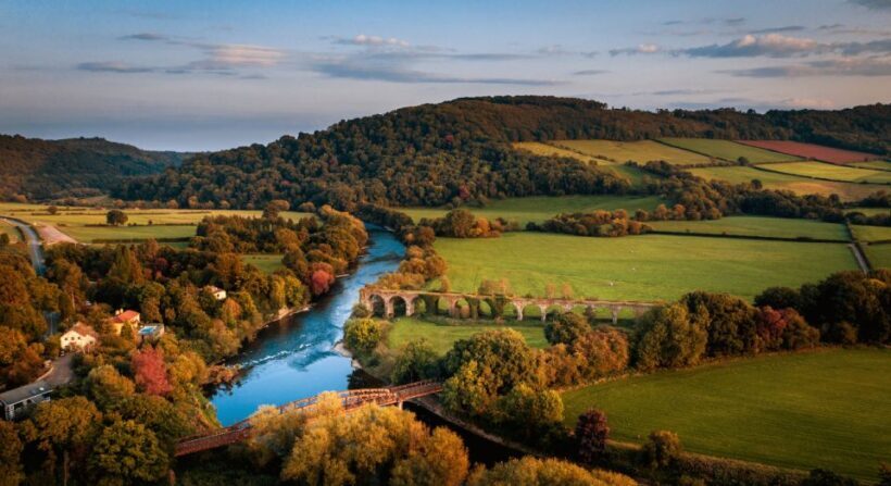 From Bristol: 2-Day Enchanting Stratford & Oxford - Who Would Benefit Most?