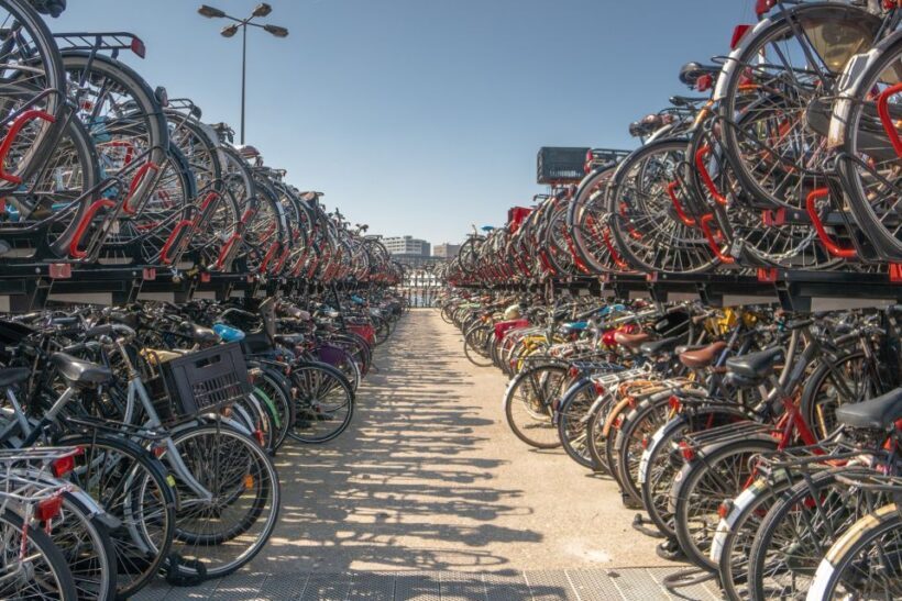 From Brussels: Day Trip to Amsterdam with Canal Boat Cruise - FAQs