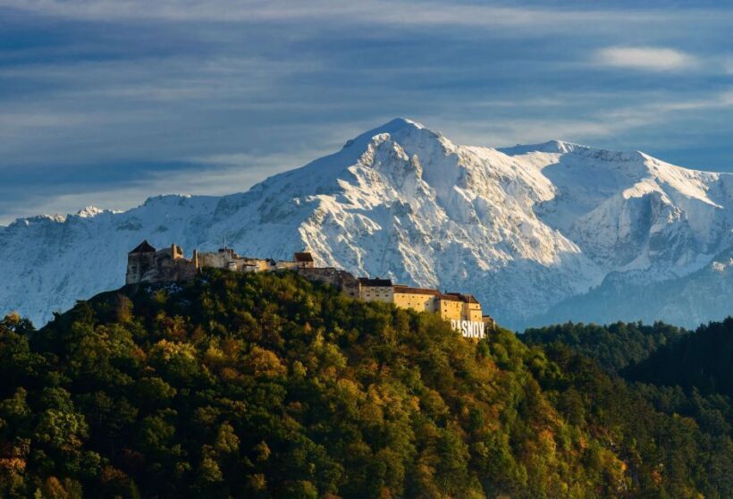From Bucharest: Day Trip to Dracula and Peles Castle - FAQ
