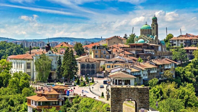 From Bucharest: Full-Day Trip to Bulgaria - The Journey Begins: From Bucharest to Bulgaria