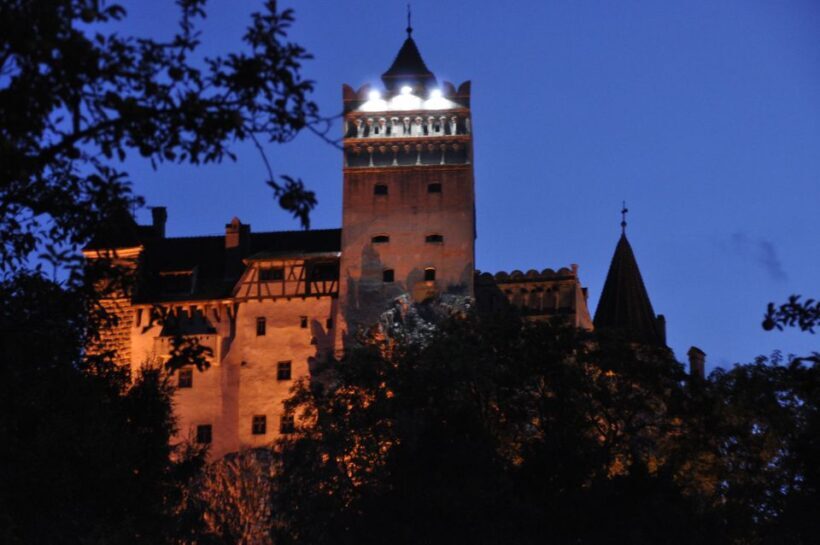 From Bucharest: Multi-City Dracula 8-Day Private Tour - What To Expect: Comfort, Culture, and a Touch of Spook