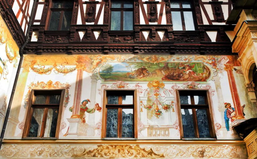 From Bucharest: Peles Castle, Brasov & Bran Castle Day Trip - FAQs