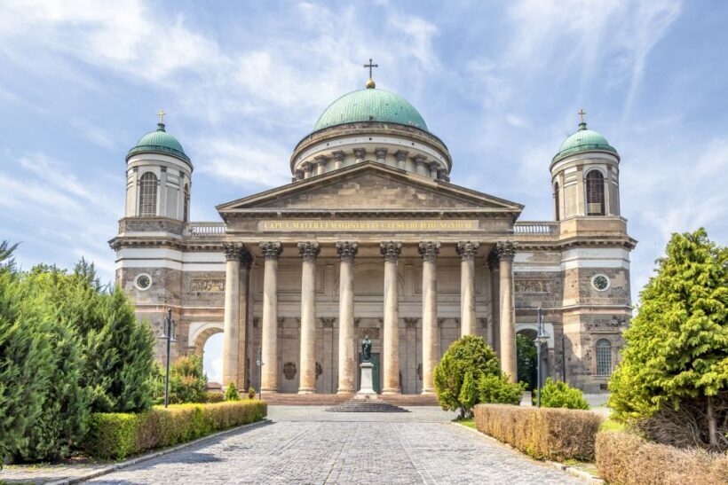 From Budapest: Danube Bend Day Trip in English - A Detailed Look at the Danube Bend Day Trip