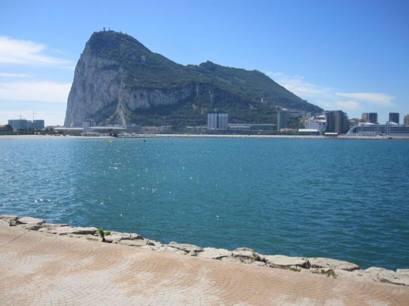 From Cadiz: Gibraltar Private Full-Day Trip - The Quality and Authenticity of the Guides