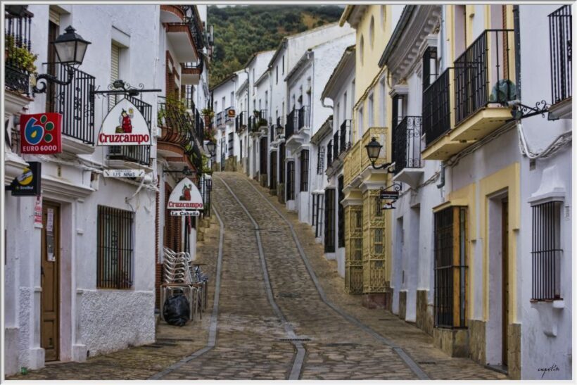 From Cadiz: Private Tour of Cadiz and Jerez de la Frontera - Key Points