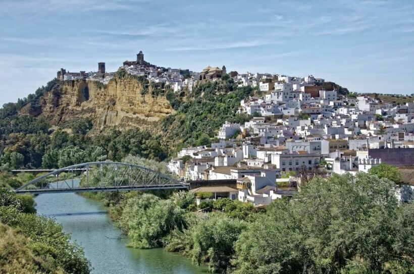 From Cadiz: Ronda & Arcos de la Frontera Private Day Trip - An Overview of the Experience