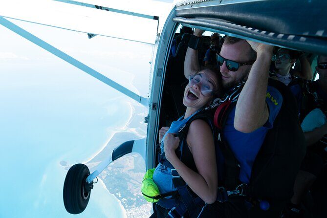 From Cairns: Tandem Skydive Experience over Mission Beach - Who Should Consider This Adventure?
