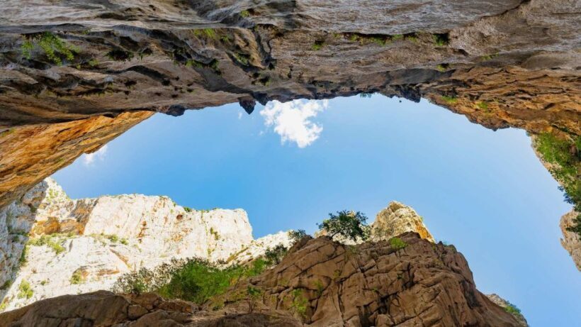 From Cala Gonone: Gorropu hiking with lunch - FAQ