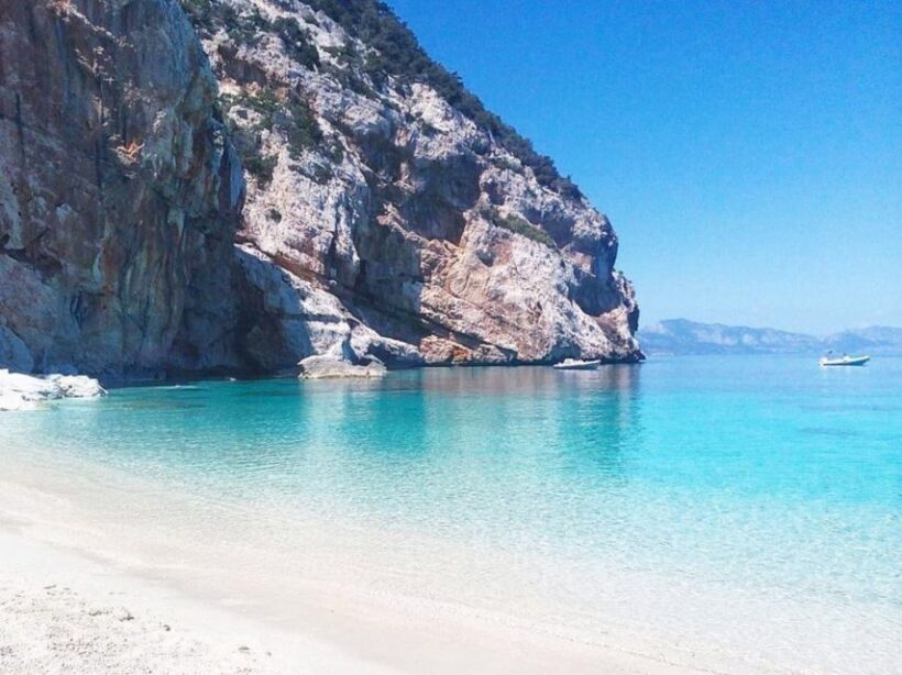 From Cala Gonone: Gulf of Orosei Speedboat Trip and Aperitif - Snorkeling and Swimming: A Highlight