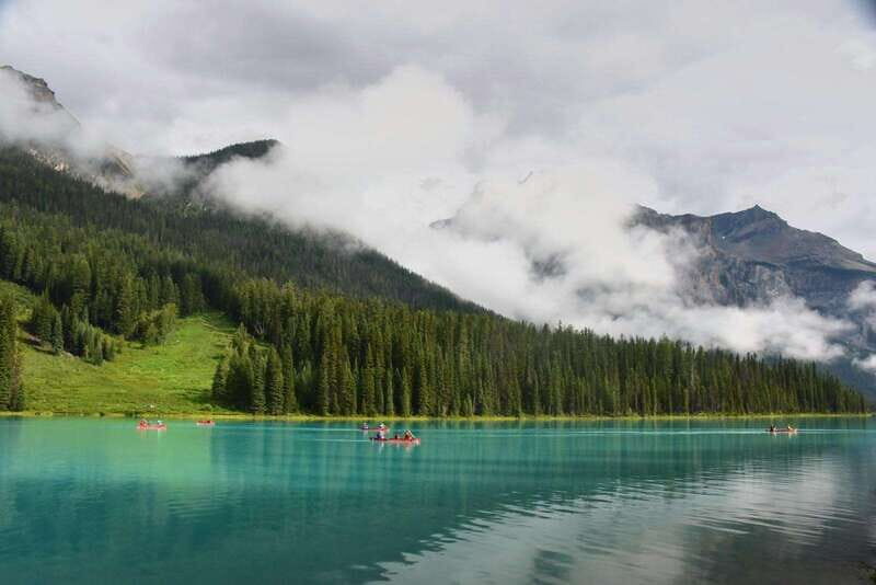 From Calgary: Banff, Moraine Lake and Lake Louise Tour - Key Points