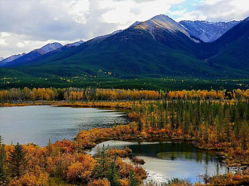 From Calgary: Deep 1 Day Tour in Banff - What We Think: The Good and the Not-So-Good