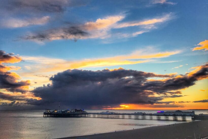 From Cambridge: Guided day trip to Brighton & Beachy Head - Authenticity and Experience