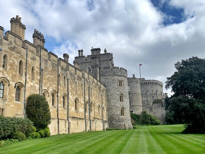 From Cambridge: Guided day trip to Windsor & Oxford - Windsor Castle: A Closer Look