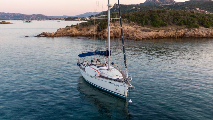 From Cannigione: Sailboat tour of La Maddalena Arcipelago - An In-Depth Look at the La Maddalena Archipelago Sailing Tour