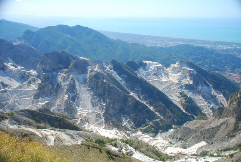 From Carrara: Marble Quarries Jeep Tour with Lardo Tasting - Transportation and Group Size