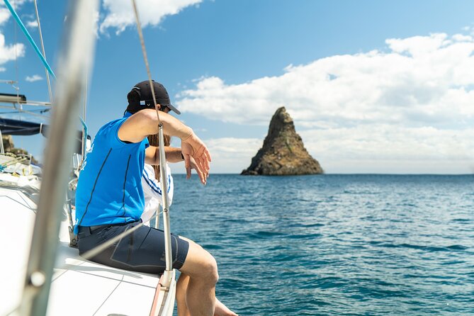 From Catania: Sailboat Tour to Aci Trezza - 4 Hours - Meeting and Pickup Details