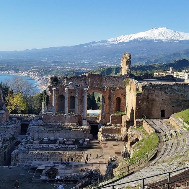 | FROM CATANIA| Taormina , Isola Bella and Castelmola [PRIVATE TOUR]. - A Deep Dive into the Sicilian Highlights