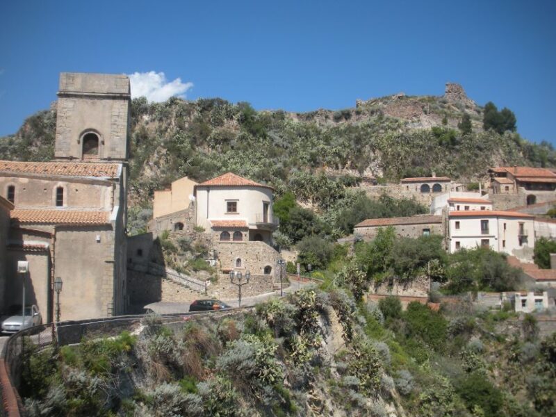 From Catania: The Godfather Movie Day Trip in Sicily - Forza Dagrò: Discovering Authentic Sicilian Architecture