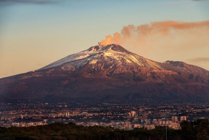 From Cefalù: Day Trip to Mount Etna and Taormina - Practical Details and Tips