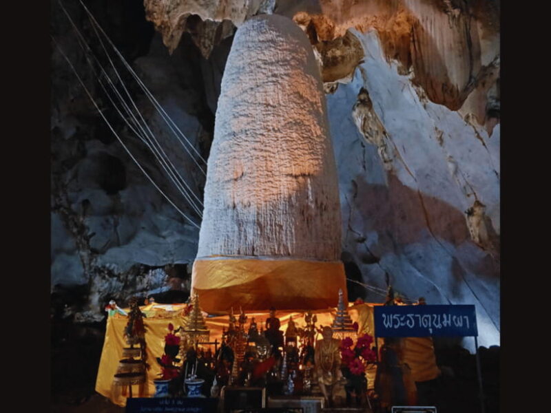 From Chang Mai: Tham Muang On Cave Day Trip - The Climb: A Physical Challenge with Rewards