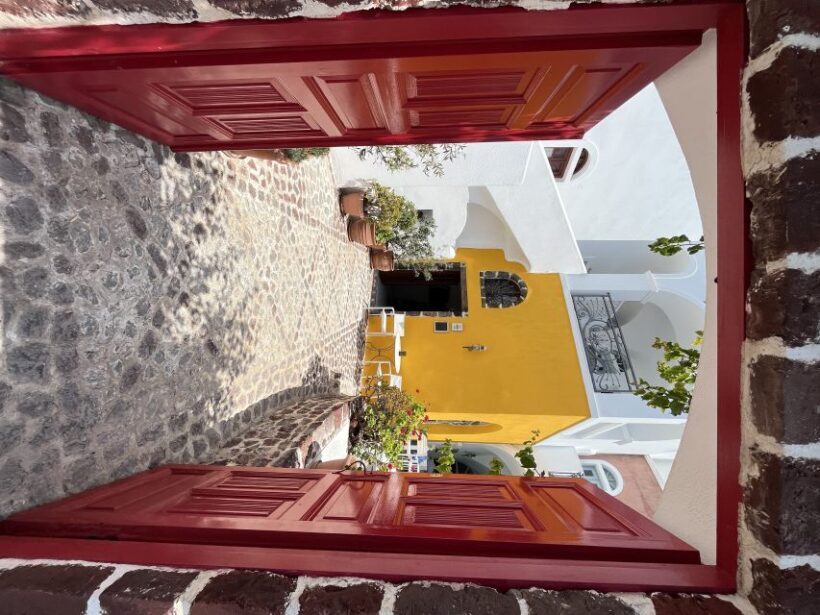 From Chania: Full-Day Trip to Santorini - What’s the Value?