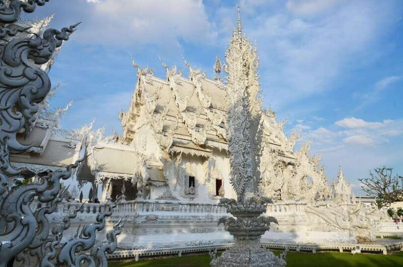 From Chiang Mai: Chiang Rai One Day Private Tour - Additional Temples and Variations
