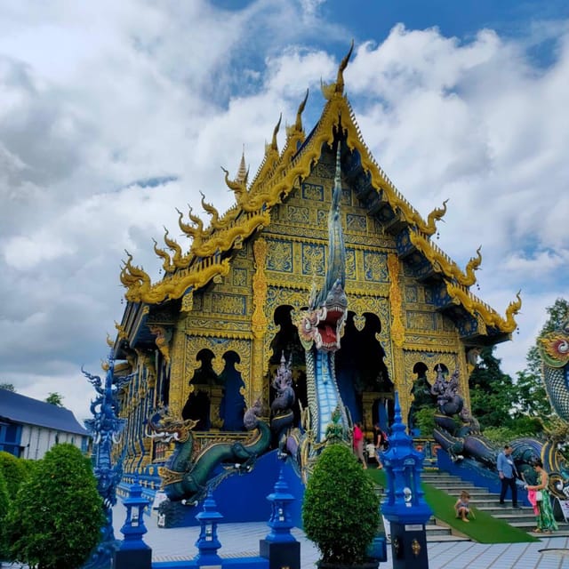 From Chiang Mai: Day Trip Chiang Rai White, Blue, Red Temple - Practical Aspects and Tips
