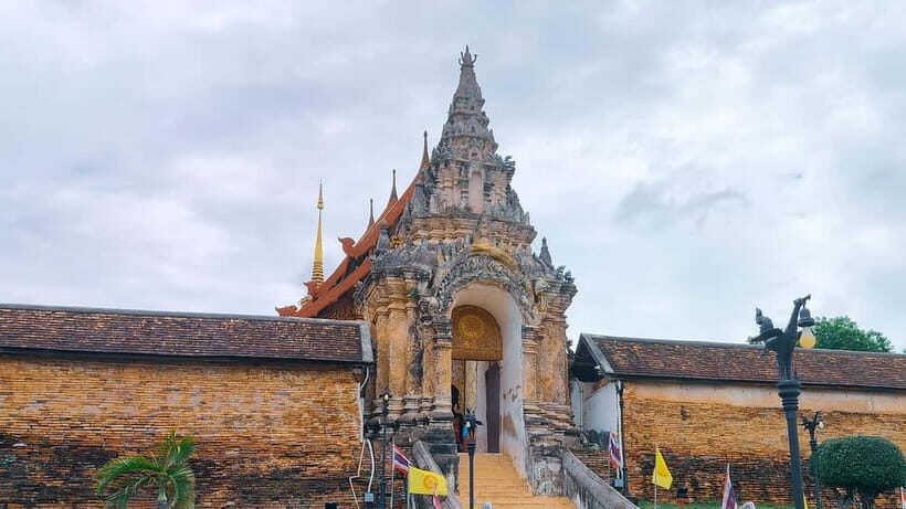 From Chiang Mai: UNESCO Site of Lampang & Lamphun Day Trip - Exploring Thailand’s Cultural Heart: A Detailed Look at the Lampang & Lamphun Day Trip