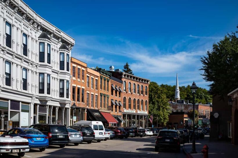 From Chicago: 1-Day Tour on Galena - An Overview of the Experience