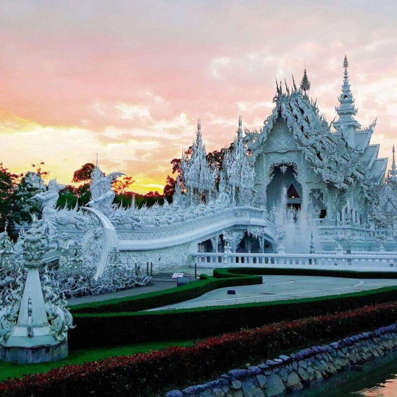 From CM: Chiang Rai White, Blue, Red/Black Temple with Lunch - Exploring Chiang Rai’s Temples and Cultural Highlights: A Practical Review of the White, Blue, and Red/Black Temple Tour