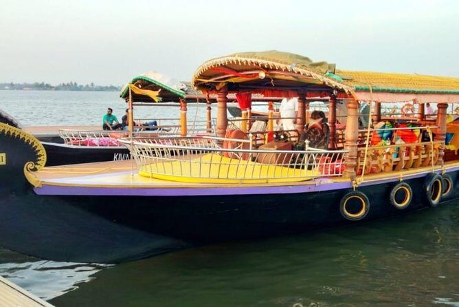 From Cochin Port: Backwaters by Shikara (Covered Canoe Boat) & Chinese Nets - Practical Considerations