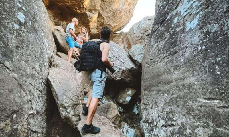 From Colombo: Dambulla and Pidurangala Rock climb Day Trip - The Itinerary in Detail