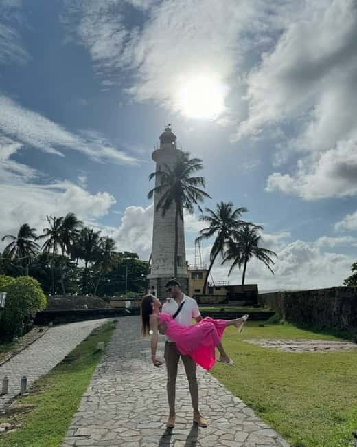 From Colombo: Galle Fort & Jungle Beach, Bentota Day Tour - Exploring Galle Fort: Walking Through History