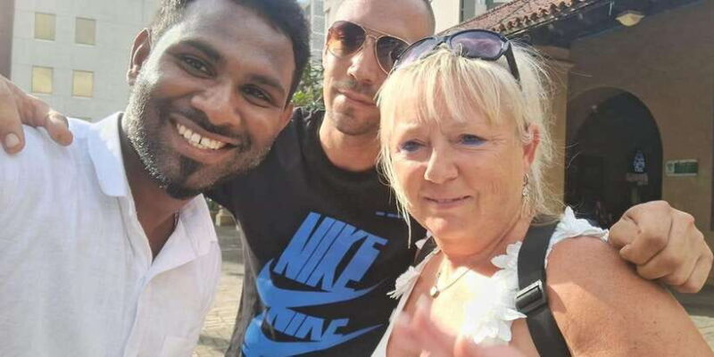 From Colombo: Private City Tour & Shopping Tour by Tuk Tuk - Who Is This Tour Best For?