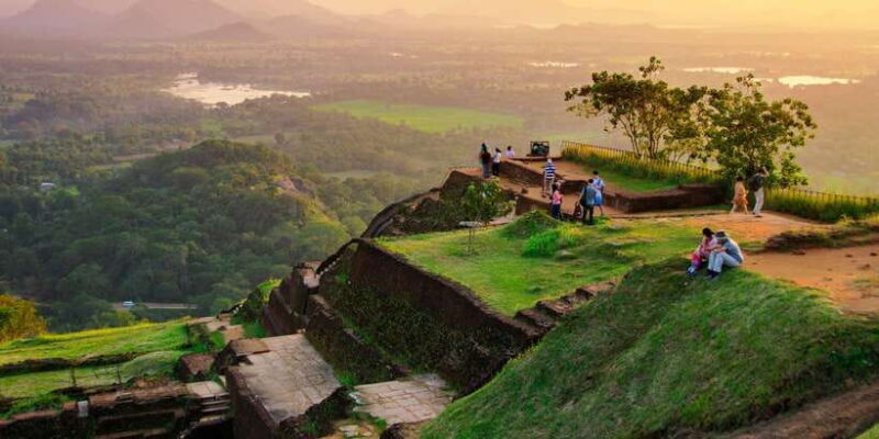 From Colombo: Sigiriya and Dambulla Day Trip and Safari - FAQ