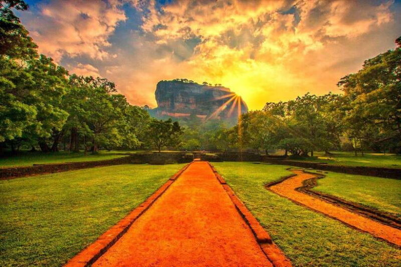 From Colombo: Sigiriya Rock Sunrise Climb with Dambulla - The Itinerary in Detail