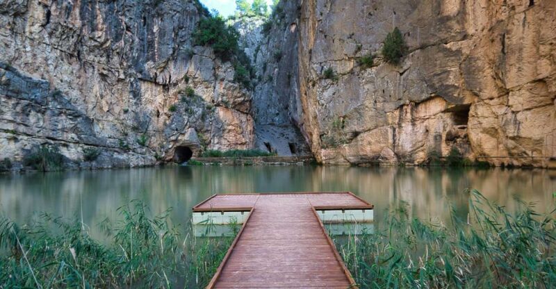 From Costa Blanca: Chulilla and the Hanging Bridges Day Trip - How This Tour Stands Out