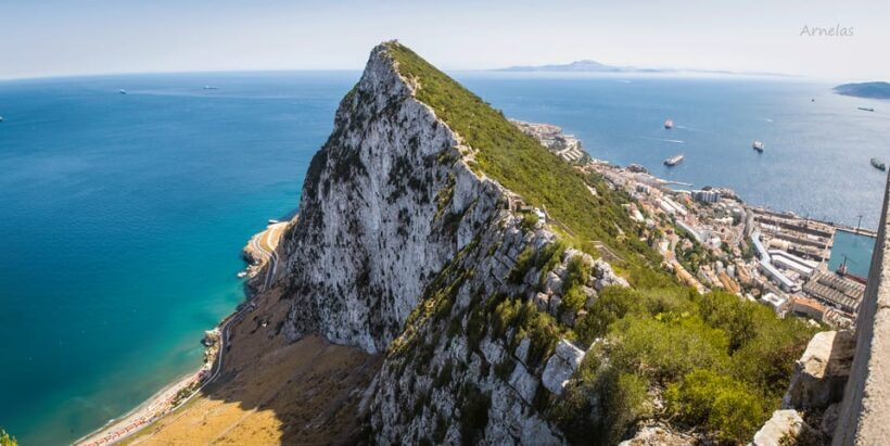 From Costa del Sol: Day Trip to Gibraltar with Guided Tour - Key Points