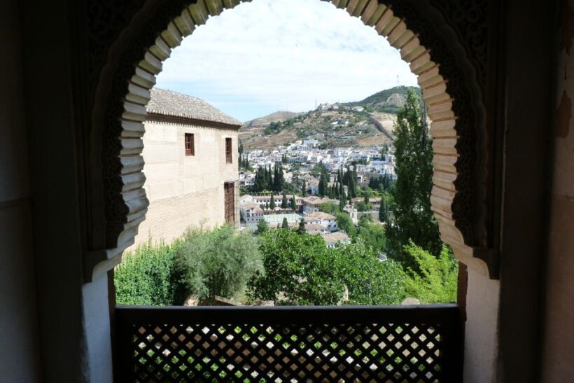From Costa del Sol or Malaga: Granada and Alhambra Tour - Introduction