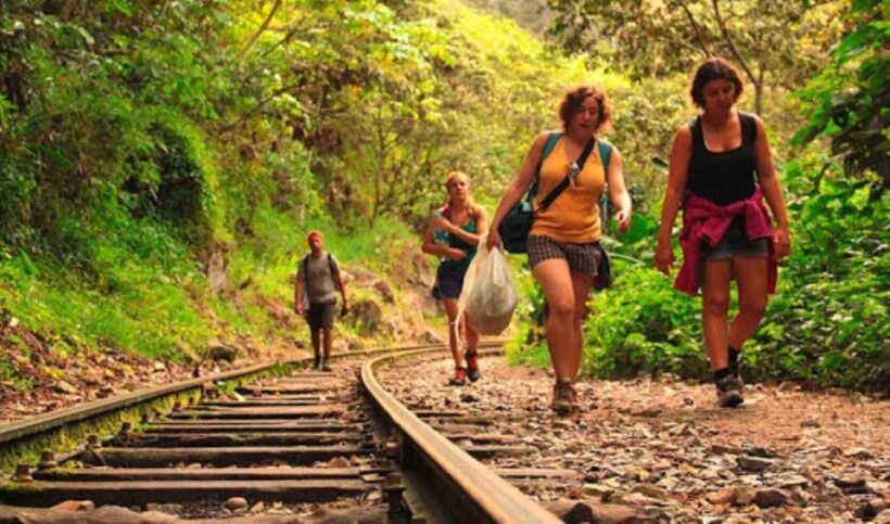 From Cusco: Machu Picchu by car 2 days + Hotel and Breakfast - FAQ