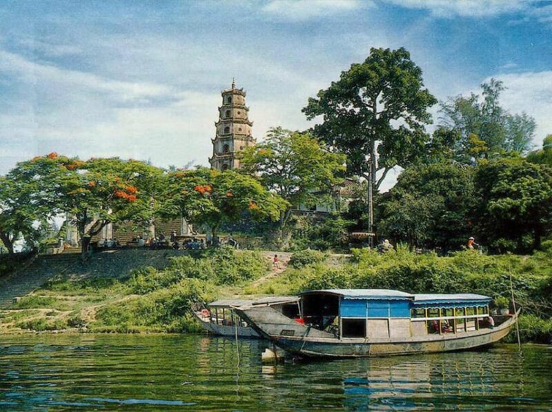 From Da Nang/ Hoi An: Hue City Day Trip guided tour - Who Should Consider This Tour?